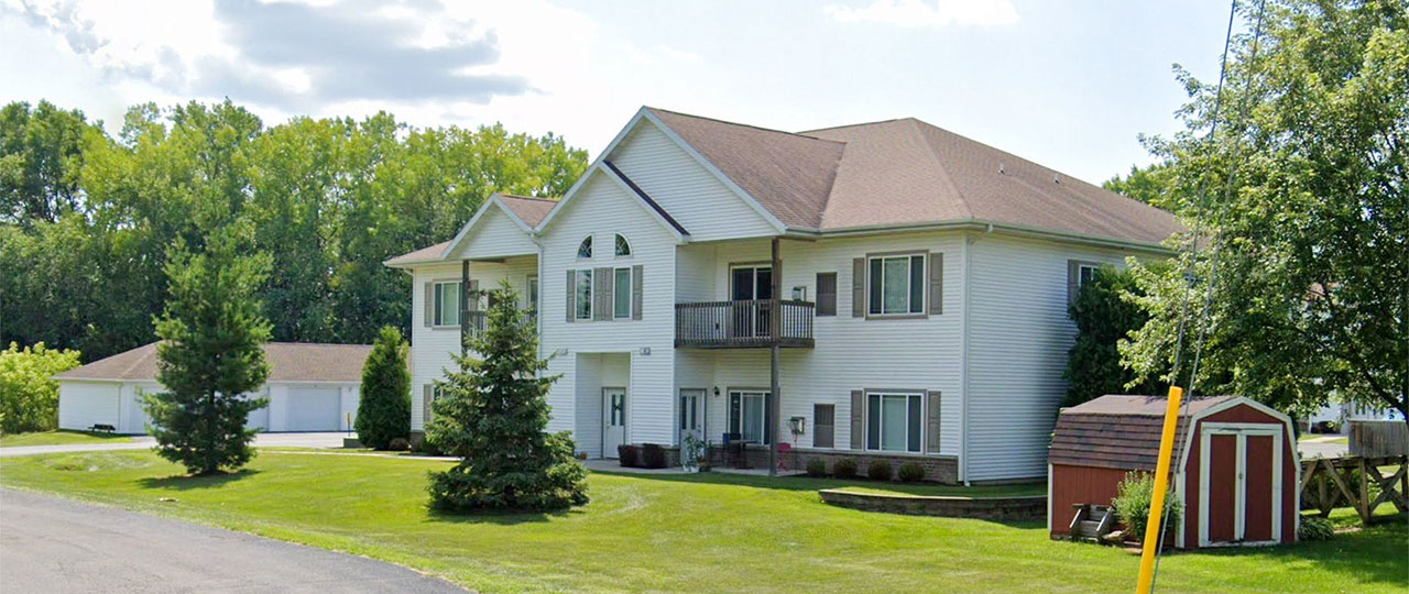Rockview Apartments - Apartments for Rent in Jefferson, Wisconsin